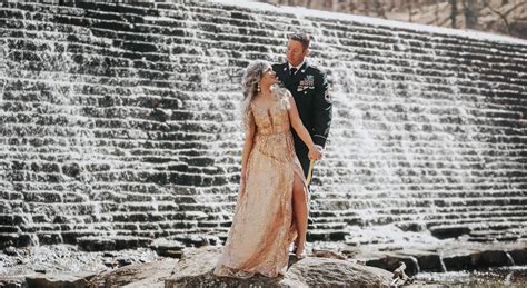 Danielle Stover And Drew Olivers Wedding Website