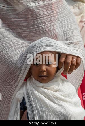 Eritrean Orthodox Mother And Babe Central Region Asmara Eritrea Stock Photo Alamy