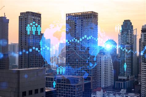 아시아 방콕의 일몰 파노라마 도시 경관위에 소셜 미디어 아이콘의 홀로그램 사람 연결의 개념 다중 노출 매스컴에 대한 스톡 사진 및 기타 이미지 Istock