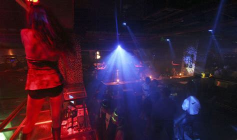 Mumbai Sex Racket Involving Bollywood Biggies Busted Lady Pimp Arrested For Running Brothel