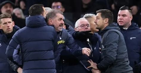 분노한 포스텍 상대 벤치에 손가락질고함→새해 복 많이 받아 덕담까지도대체 무슨 상황