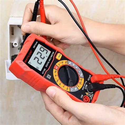 Mayilon HT L Dijital Profesyonel Multimetre Ekran Aydınlatmalı Auto Range V A AC DC