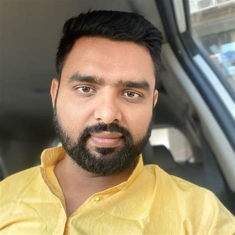 Pratik Thakkar Pratik3783 • Threads Say More