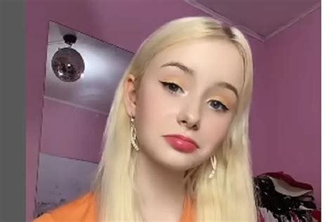 Bule Barbie Sindir Yang Hobi Ghosting Netizen Cantiknya Barbie Hidup