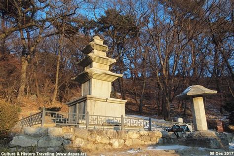 영주 부석사 삼층석탑보물 무량수전 동쪽 언덕에 세워진 통일신라 삼층석탑 Culture And History Traveling