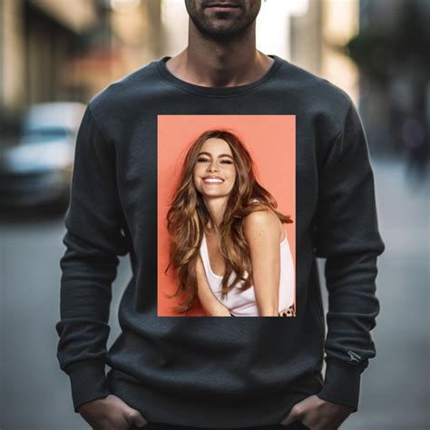 Actrees Sofia Vergara Shirt Hersmiles