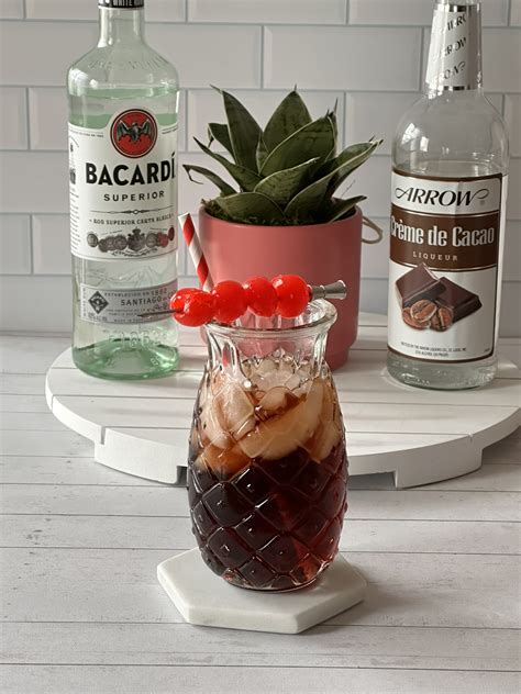 The Cherry Tootsie Pop Cocktail A Sweet Twist Thatll Pop Your Home