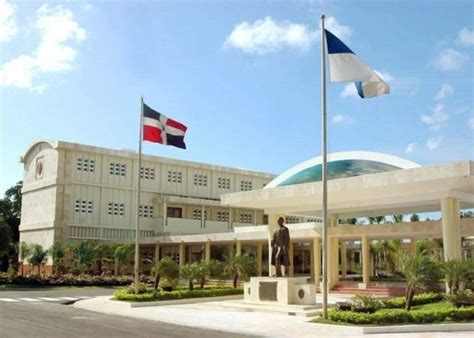 Universidad Autónoma De Santo Domingo In Dominican Republic Reviews And Rankings Student