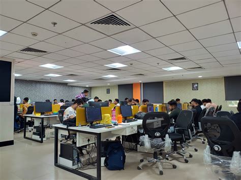 Henceforth Solutions Outsource Accelerator