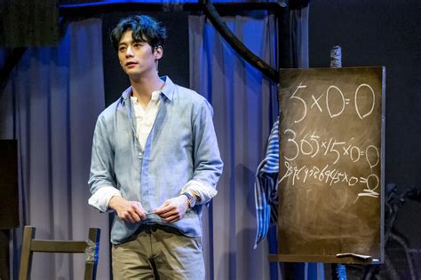 왕복서간往復書簡 십오 년 뒤의 보충수업 4월 21일 성황리 폐막 스타저널