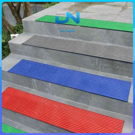 Tấm Nhựa Chống Trượt Cầu Thang Cao Cấp đủ Màu Siêu Bền 60cm X 20cm