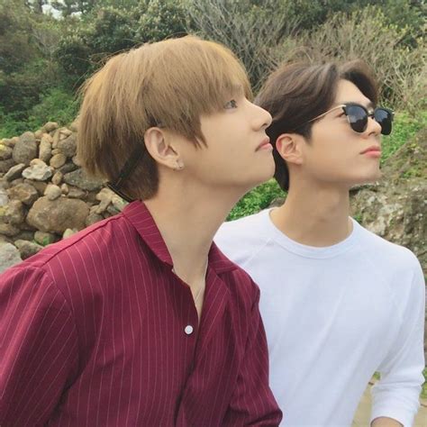 16 1k Likes 248 Comments BTS V Taeuniverse On Instagram Comment