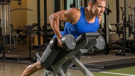 Тяга гантели в наклоне на заднюю дельту и не махи и не штанга Fit For Fun Дзен