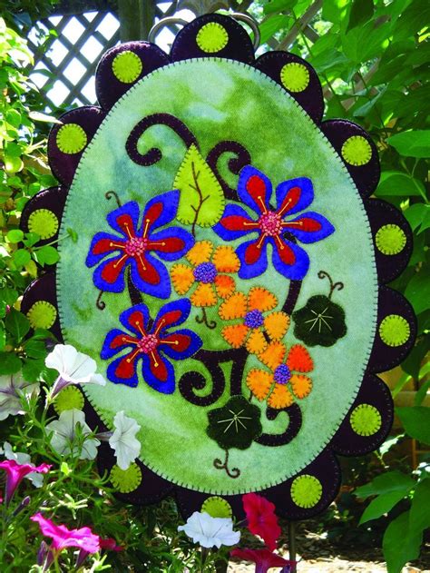 1478 Best Wool Projects Images On Pinterest Felt Applique Wool Applique And Embroidery