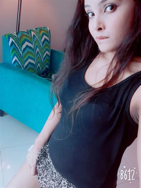 Priyanka Pakistani Model Pakistani Escort In Dubai