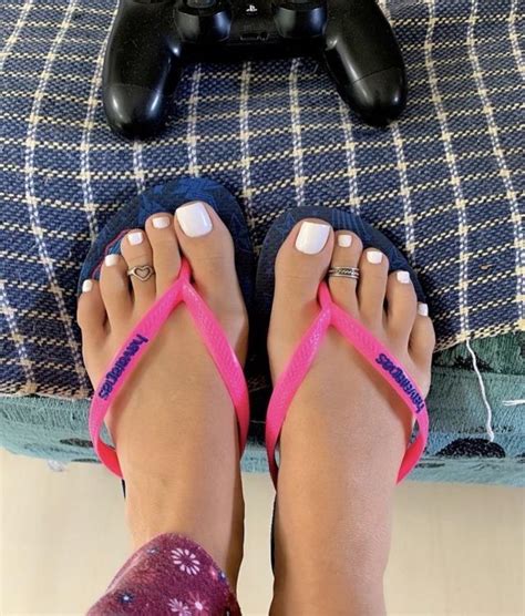 Super Hot In Flip Flops 🔥👣💖 R Femaleflipflops