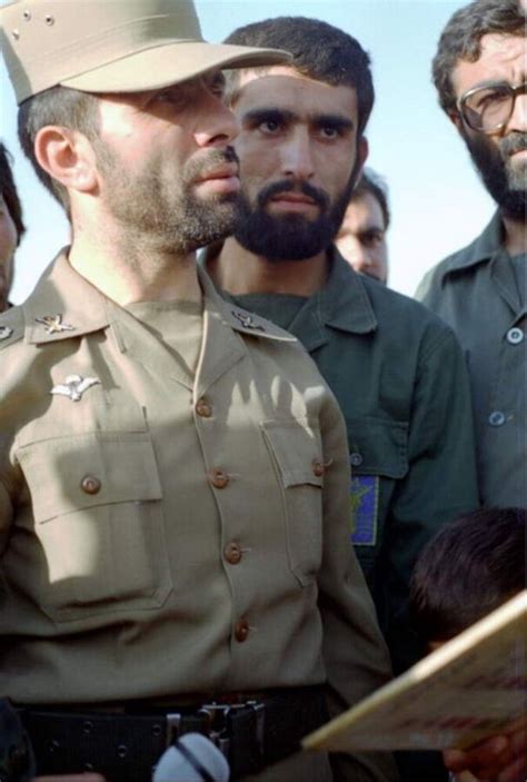 آخرین خبر عکس سپهبد شهید صیاد شیرازی و سردار حاجی زاده در جوانی