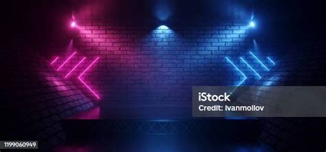 연기 안개 네온 화살표 레이저 창고 터널 벽돌 벽돌 벽 콘크리트 바닥 조명 빛나는 푸른 보라색 복고풍 댄스 공상 과학 소설 복도 차고 지하 복도 빈 3d 렌더링 0명에 대한