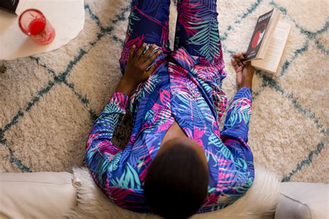 Ninea • ნინეა