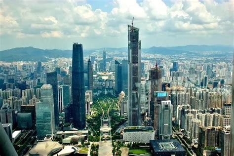 90亿！李嘉诚抄底恒大香港总部！恒大血亏35亿港元 知乎