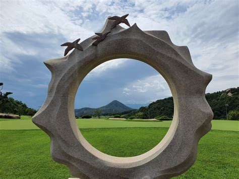 📣 설악산과 동해바다의 봄 정취 🌸 27홀 명문골프장 설악 썬밸리cc 1박2일 💥 5월중 주말날짜 🌈 설 골프 좀 치는 사람들의 메카 Band