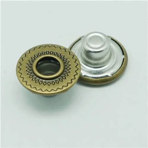 Golden Brass Button At ₹ 25piece Brass Buttons In Mumbai Id