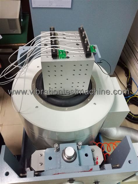 Vehicle Vibration Vibration Table Testing Equipment With Vertical And Horizontal Slip Table