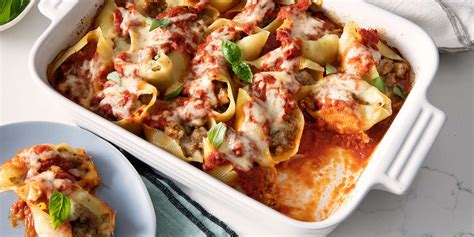 My Aunts Famous 5 Ingredient Stuffed Shells Recipe Is The Easiest Weeknight Meal