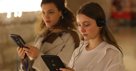 Enhancing Tourist Engagement With Vox Connect Application