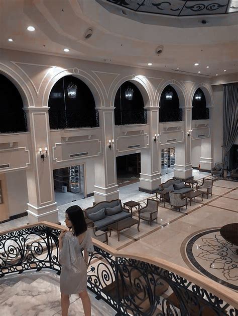 Pin By Nana On Cute Girl Pfp Luxury Mansions Interior Mansion