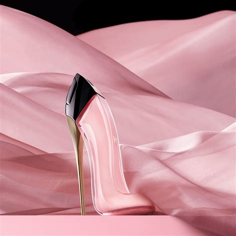 Carolina Herrera Good Girl Blush Perfume With Karlie Kloss