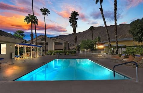 New Downtown Zen Oasis Pools Spa 2 Patios Pickleball In Palm