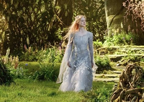 Elle Fanning Aurora Maleficent Mistress Of Evil From Left Harris