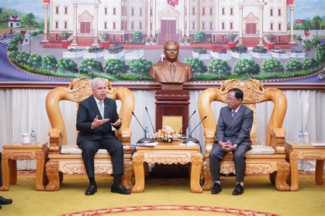 ຮອງ ລມຕ ວາລະສານ ປ້ອງກັນຄວາມສະຫງົບ