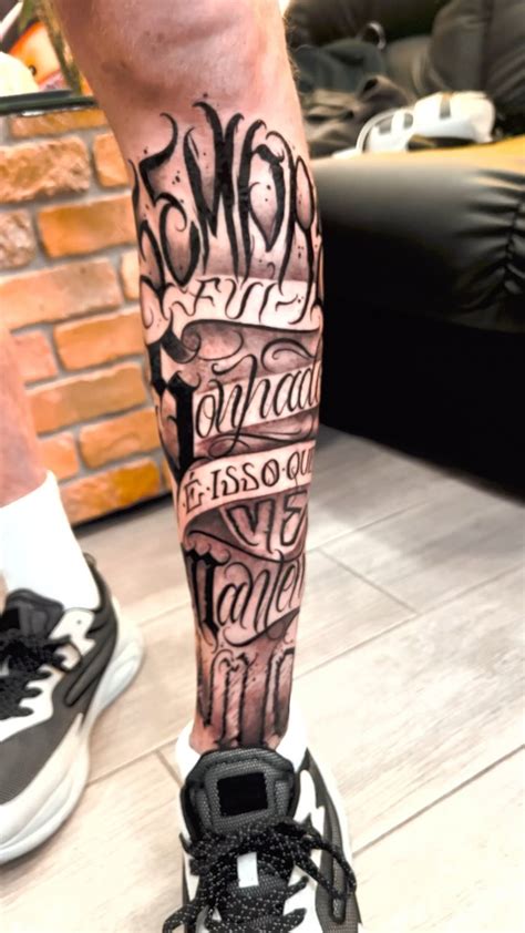 ⚜️Олександр Белугін⚜️ Люди добрі 🙃 Осінь зима весна це найкращий час для тату тож хто там