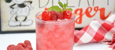 Canadian Victorian Raspberry Cocktail Aspiring Winos