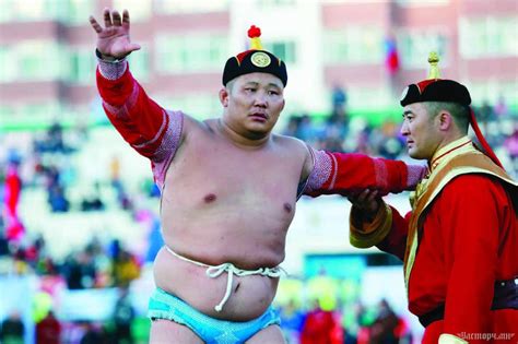 Наурызын баяр т зориулсан улс аймгийн алдар цолтой хүчит бөхийн барилдаанд Даян аварга Н