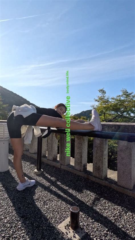 하보람 명상과 삶의 안내자 새로운 길을 달리는 걸 좋아해요 그래서 여행을 갈 때 꼭 러닝화를 챙겨요 걸을 때보다 풍경은 빠르게 흘러가지만 더 많은 장면과