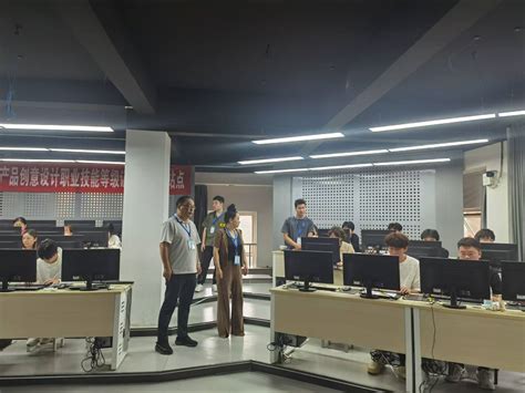 传媒与设计学院：组织开展“1x”产品创意设计职业技能等级证书（中级）考试 传媒与设计学院 滁州职业技术学院
