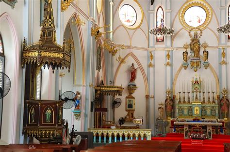 โบสถ์คริสต์ อัมพวา อาสนวิหารแม่พระบังเกิด โบสถ์สวยที่สมุทรสงคราม