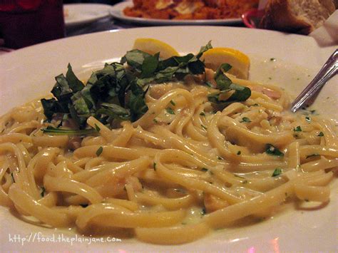 Pasta House Linguine In White Clam Sauce