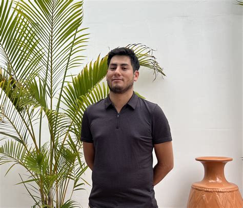 Luis Eduardo Flores Fundacióncyk México Escucha