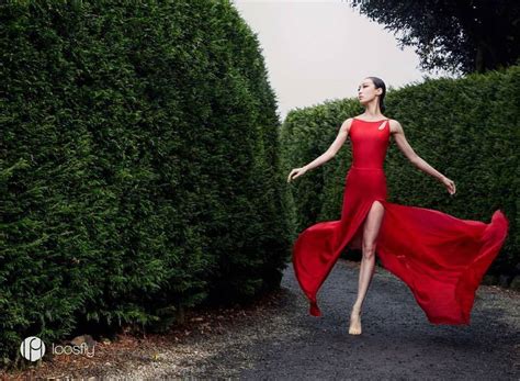 국립발레단 2025 2026 제임스 발레어워즈 열일곱번째 주인공은 선화예중 박민아님입니다 박민아님은 Ygp 2026 주니어1 1등 이며 밸런스와 피지컬이 매우뛰어나고