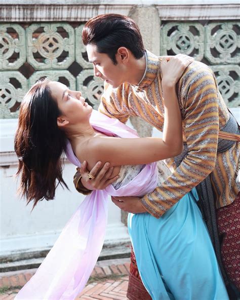 โบว์ เมลดา ภาพไวรัลหอมแขน ภณ ณวัสน์ ใน คุณพี่เจ้าขาดิฉันเป็นห่านมิใช่หงส์ แต่เจอดราม่าคุกคาม