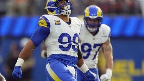 Rams Star Aaron Donald Downgraded To Questionable With Groin Tightness