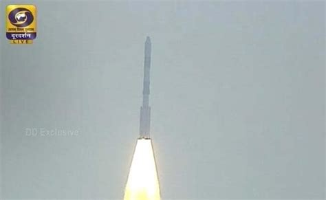 Isro Sets Historic World Record Launches 104 Satellites In One Go