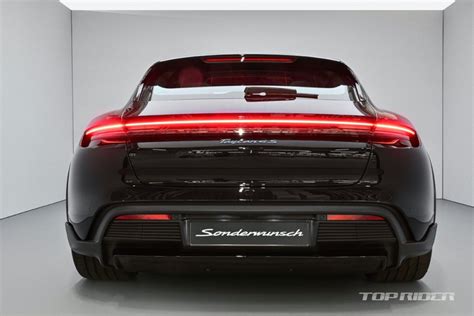 포르쉐 타이칸 4s 포 제니 공개 블랙핑크 제니 아이디어 담았다 탑라이더