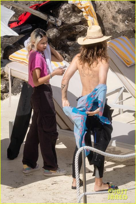 Photo Jared Leto Goes Scuba Diving On Vacation In Italy 18 Photo 4804835 Just Jared