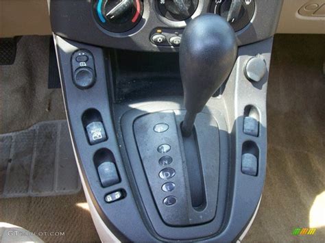 2004 Saturn Vue Standard Vue Model Cvt Automatic Transmission Photo 65758798