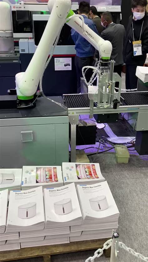 東京平版株式会社 on Twitter IGAS2022 4年ぶりの開催最新の技術が集まっています こんな作業もロボット化してますよ